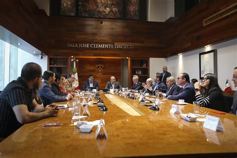 Firman Convenio De Colaboración Udeg Y El Tepjf Para Promover La