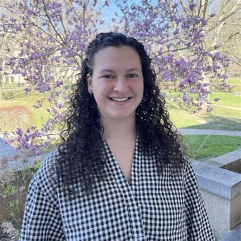 Apex Fellowship Carolyn Klein — The College Of Wooster