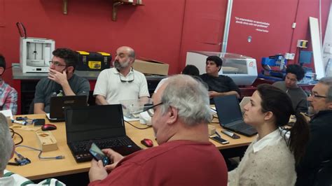 Así avanzan las clases de Arduino Secretaría de Educación y Empleo de