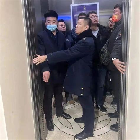 银川市市场监督管理局金凤区分局查处一起涉嫌未按照安全技术规范维保电梯案维保公司维护保养行为