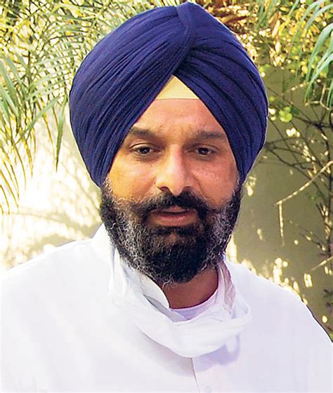 ਪਟਿਆਲਾ ਨਸ਼ਾ ਤਸਕਰੀ ਮਾਮਲੇ ਚ ਹੁਣ ਸਿੱਟ ਨੇ ਮਜੀਠੀਆ ਦੇ 4 ਨਜ਼ਦੀਕੀਆਂ ਨੂੰ ਤਲਬ
