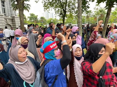 Photo Gallery Najibs Final Src Appeal Resumes Aug 23 The Star