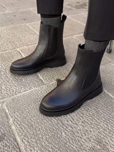 Versatile Chelsea Boots Mens Black Work Boots
