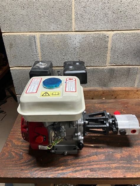 Engine And Pump Log Splitter