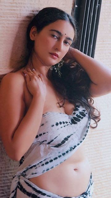 Megha Shukla On Instagram Do Naina Meghashuklareelsindia Beautiful Thai Women