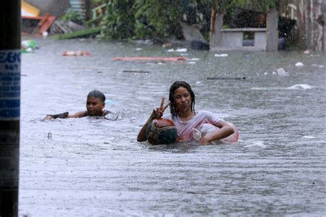 Intermittent Rains Cause Flooding In Metro Manila Philippine