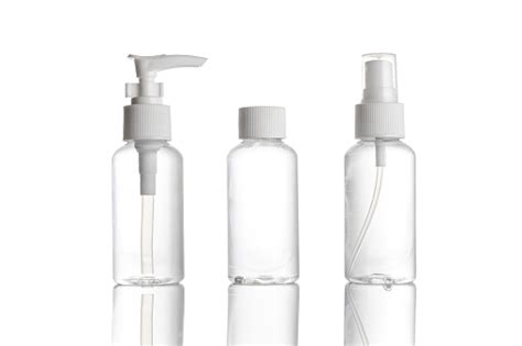 소독제 병 흰색에 고립 된 살균 젤 화장품 비누 및 미네랄 샴푸를위한 빈 투명 플라스틱 펌프 용기 투명 한 배경에 물 뚜껑 빈 스프레이 개념에 대한 스톡 사진 및 기타