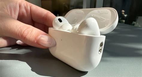 Why Cant People Hear Me On My Airpods Fast Solution