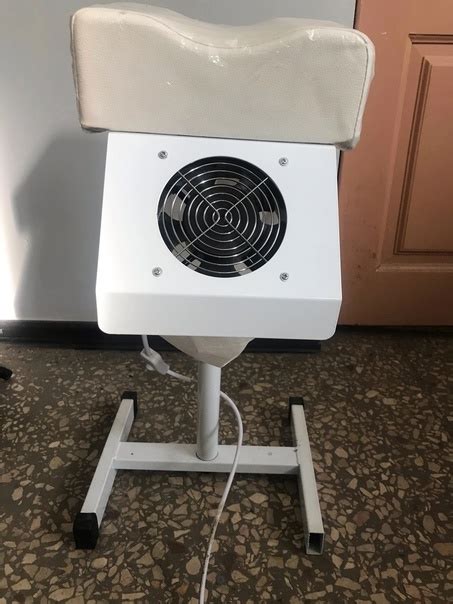 Подставка для педикюра новая цена 3 000₽ пишите в л с Пристройка Ii Объявления Луганск