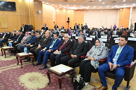 جامعة الفيوم افتتاح المؤتمر العلمي الأول لشباب الباحثين بكلية الآداب
