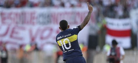 Carlos Tevez Anunció Oficialmente Que Cuelga Las Botas