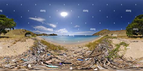 360° View Of Paradise And Flip Flops Komodo Island Alamy