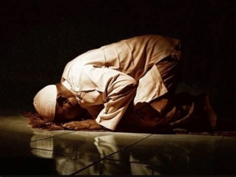 Shalat Lailatul Qadar Keutamaan Tata Cara Dan Doanya