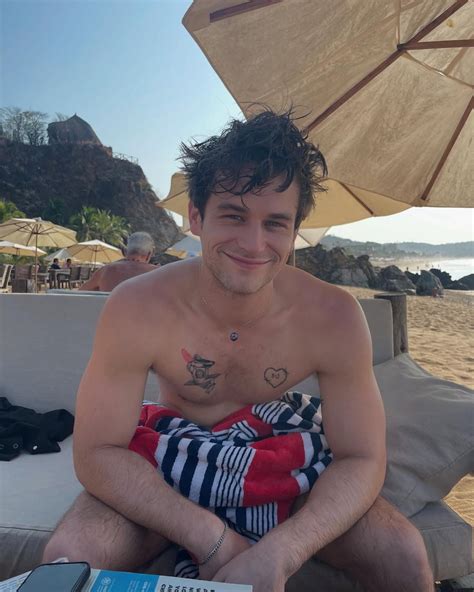 Brandon Flynns Gay Getaway Is Pure Summer Moodboard Material