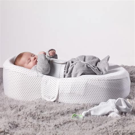 Red Castle Cocoonababy - White - KIDDY.ID