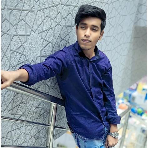 emon hassan fɘʀ dʋs o k emon threads say more