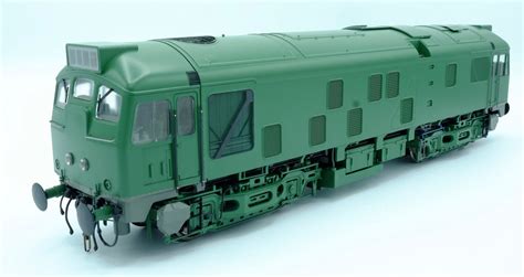Heljan Class 240 Br Green Unnumbered Small Yellow Panels Diesel