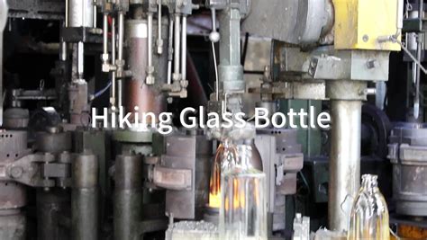 Heze Hiking 750ml Glass Bottles Clear Drink Glass Bottles For Alcoholic