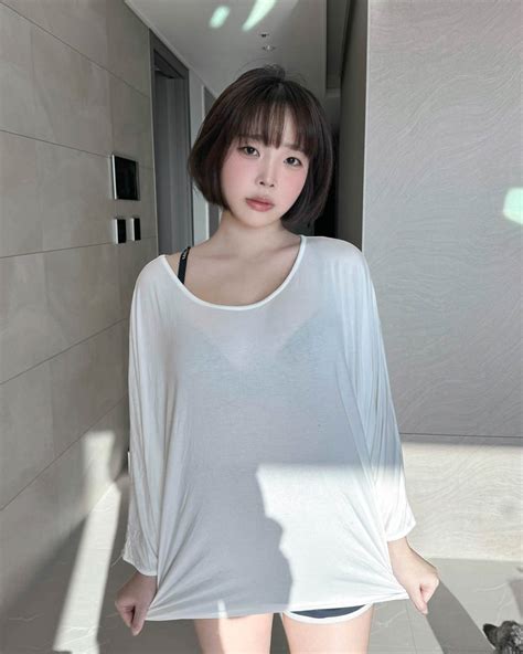 강인경卿卿 🥬 Instagram