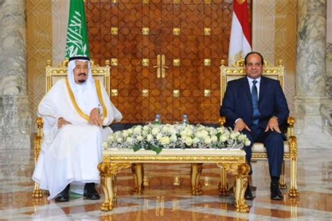 إعلامي سعودي زيارة الملك سلمان تاريخية وما رأيته من المصريين