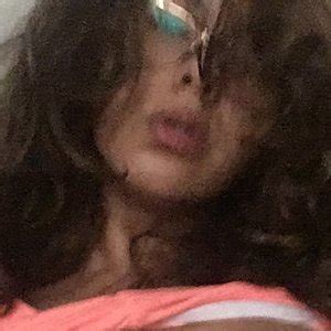 Steph Kegels Messages Fapellas