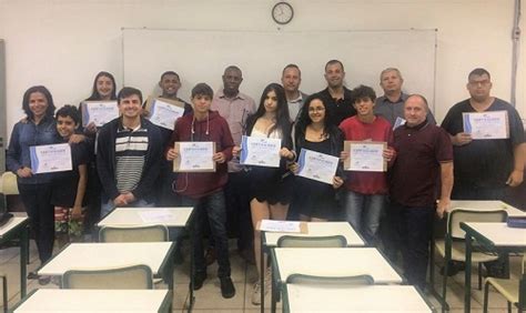 Jornal O Victoriano De Avaré Projeto Via Rápida Forma Nova Turma Em Avaré