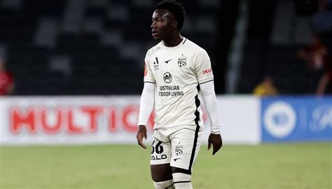 Bayern Sichert Sich Das Australische Top Talent Nestory Irankunda