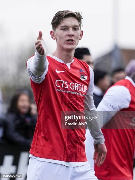 Den Ban Photos And Premium High Res Pictures Getty Images