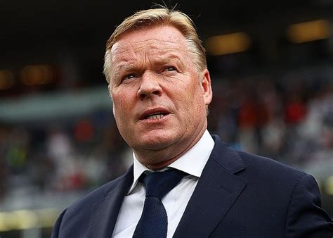 改革への第一歩 “歴史的大敗”バルサがオランダ代表監督のobクーマンの電撃招聘を正式発表！ ライブドアニュース