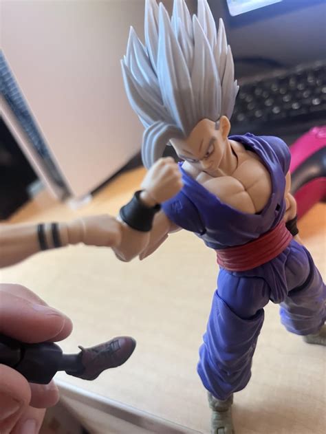 Beast Gohan Hand Poses Rshfiguarts