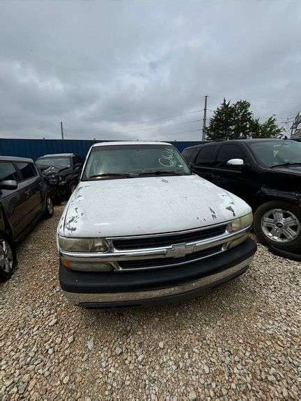 2000 Chevy Tahoe Peak Auto Auctions