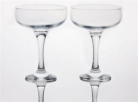 Champagne Saucer Glasses Set Of Glasses Jus De Vine