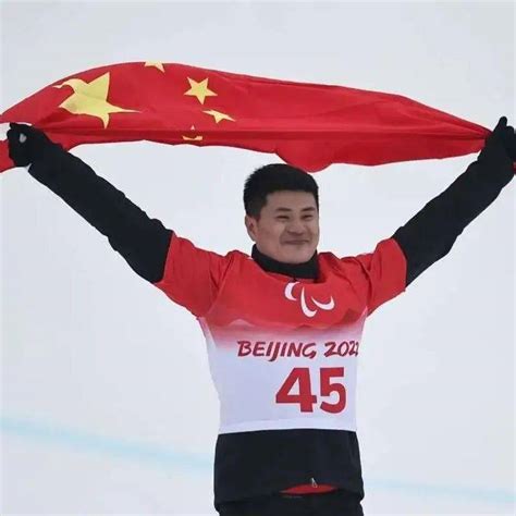 中国队1小时到手3个金容融 中国队今天已喜提10个金容融 中国队1小时到手5个金容融 选手