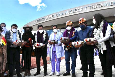 Gobierno Inaugura El Primer Centro De Medicina Nuclear Y Radioterapia