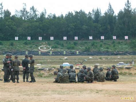 關指部士官打靶遭跳彈擊中 陸軍六軍團：將懲處靶場指揮官 政治 自由時報電子報