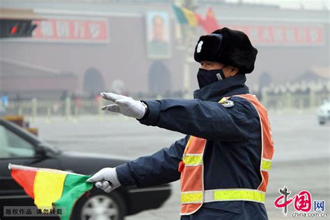 探访京城雾霾中的工作者 组图 图片中国中国网