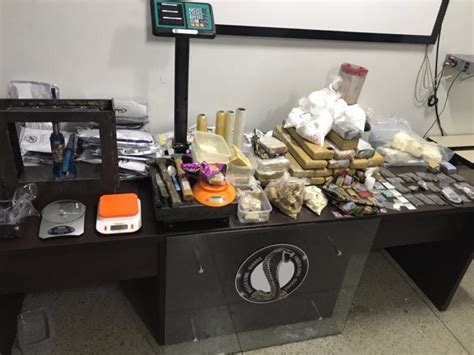 Polícia Civil Desarticula Laboratório De Drogas Em Goiânia