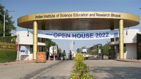 Iiser Bhopal Holds Open House For School College Students Hindustan
