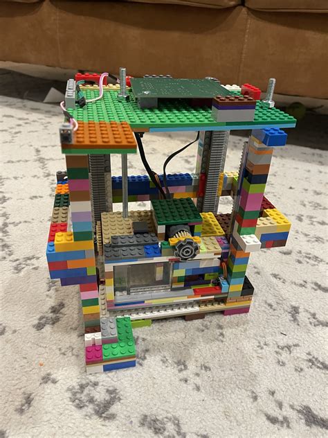 Lego Elevator