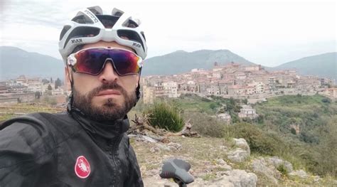 Ciclismo Estremo Il Setino Cristian Nardecchia A Caccia Del Record Mondoreale
