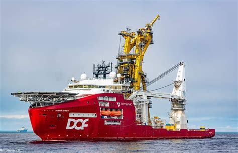 Swire Pacific S Platform Supply Vessel Supporting Construction Of