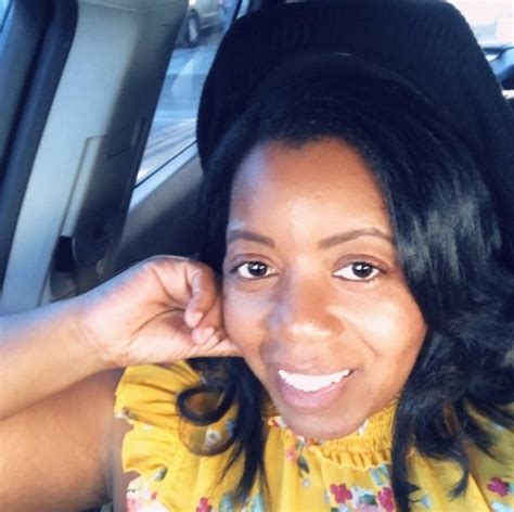 Feature Stories Publish Her™