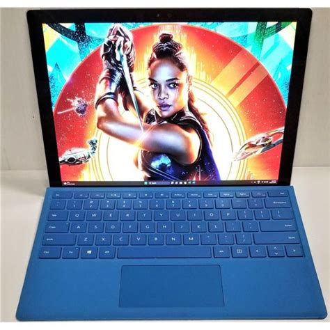 2k Touchscreen Microsoft Surface Pro Intel I5 6th