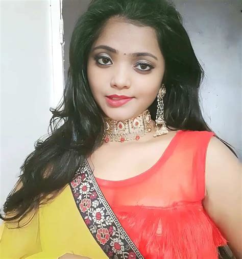 Bharti Jha Web Series List Wiki Biography Age Family Boyfriend
