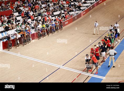 Start Illustration During The Olympic Games Tokyo 2020 Cycling Track