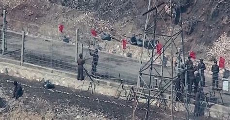 무장한 북한군 군사분계선 침범軍 경고사격에 10여명 북상