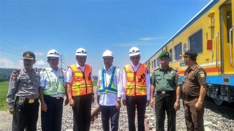 Tahun Depan Kereta Api Makassar Parepare Sudah Beroperasi Tribun
