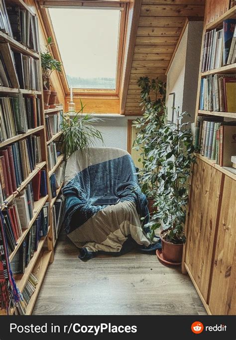 How To Lean Into Eclectic Granny The Minimalist Way Via A Vintage Lover