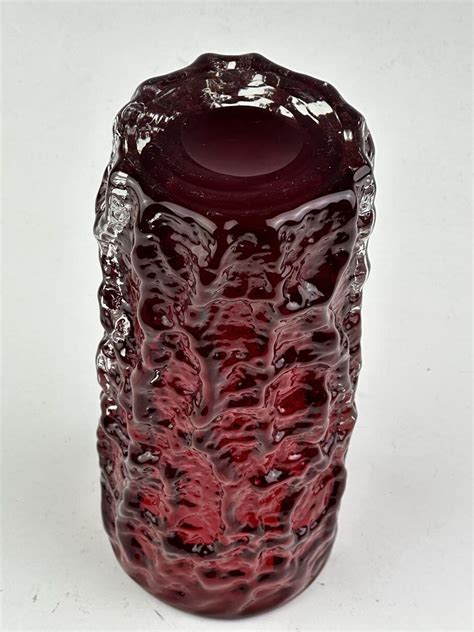 Whitefriars Ruby Bark Vase By Geoffrey Baxter 19cm 7 5 Inches