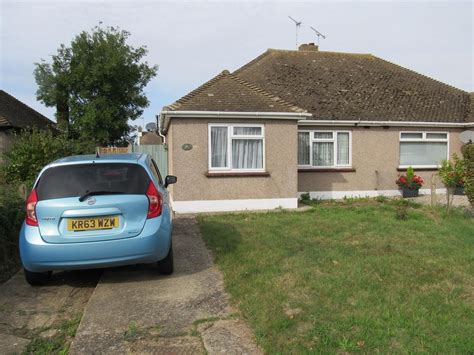 2 Bed Semi Detached Bungalow For Sale In Greenhill Road Herne Bay Ct6